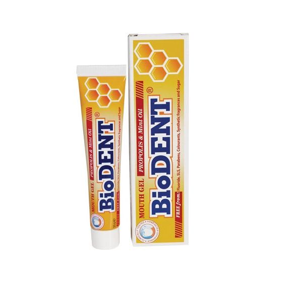 BioDent Propolis & Mint Oil Укрепващ гел за чувствителни венци с ...